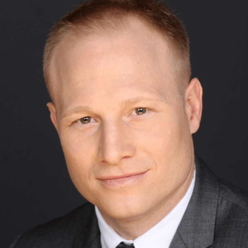 Mark Divine - Macmillan Speakers Bureau